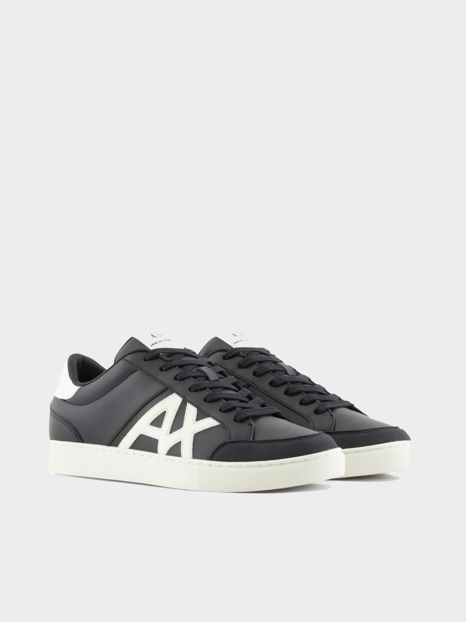 Кеды низкие Armani Exchange XUX176-XV760-T035 для мужчин, цвет: Тёмно ...