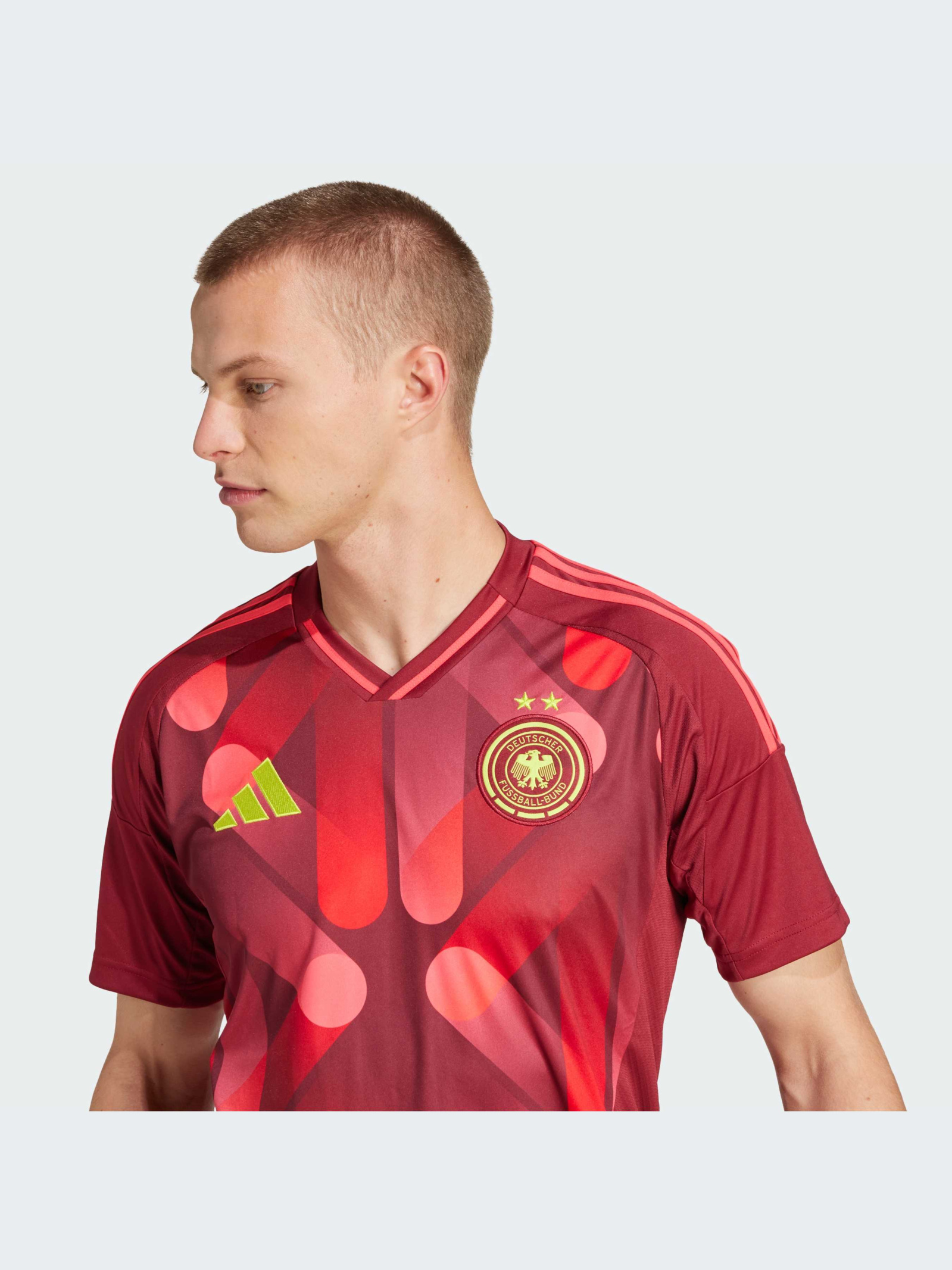 Футболка спортивная adidas JF2605-KZ для мужчин, цвет: Бордовый ...